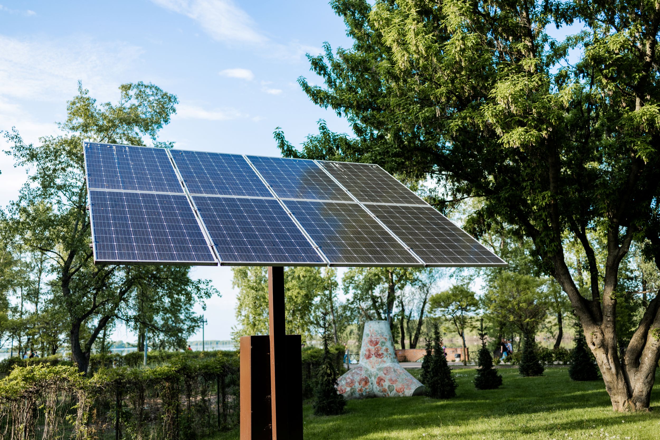 How to Build a Solar-Powered Portable Station - Cranbrook Radio Club ...